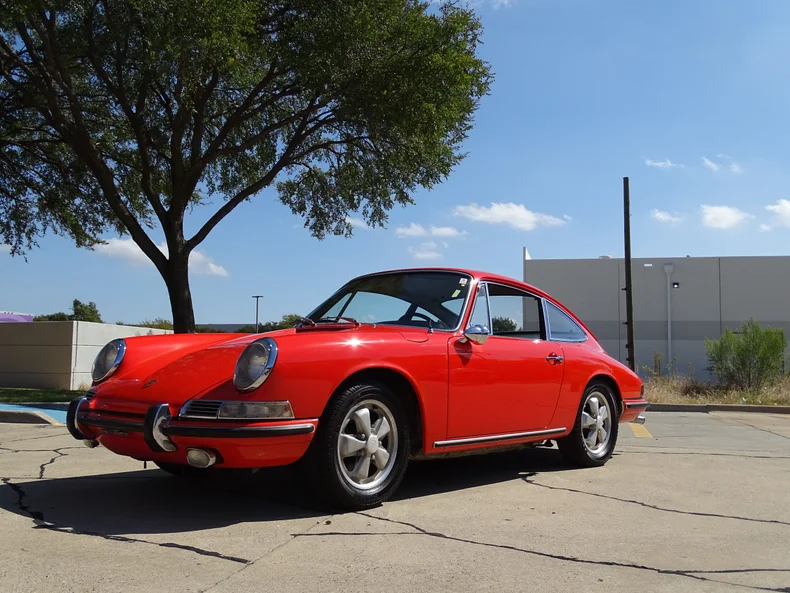 1967 Porsche 911 S VIN 307588S | Hagerty Valuation Tools