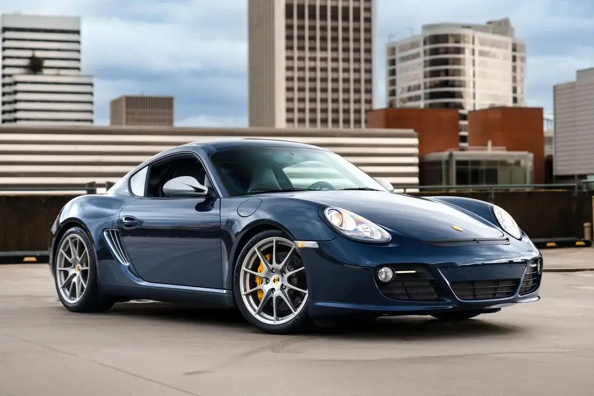 2012 Porsche Cayman R VIN WP0AB2A86CU792067 | Hagerty Valuation Tools