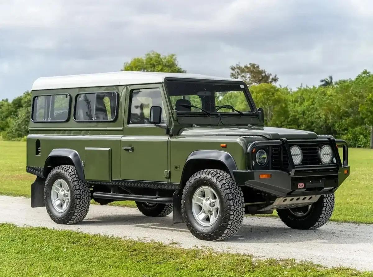 1991 Land Rover Defender 110 VIN SALLDHAF8HA901975 | Hagerty Valuation ...