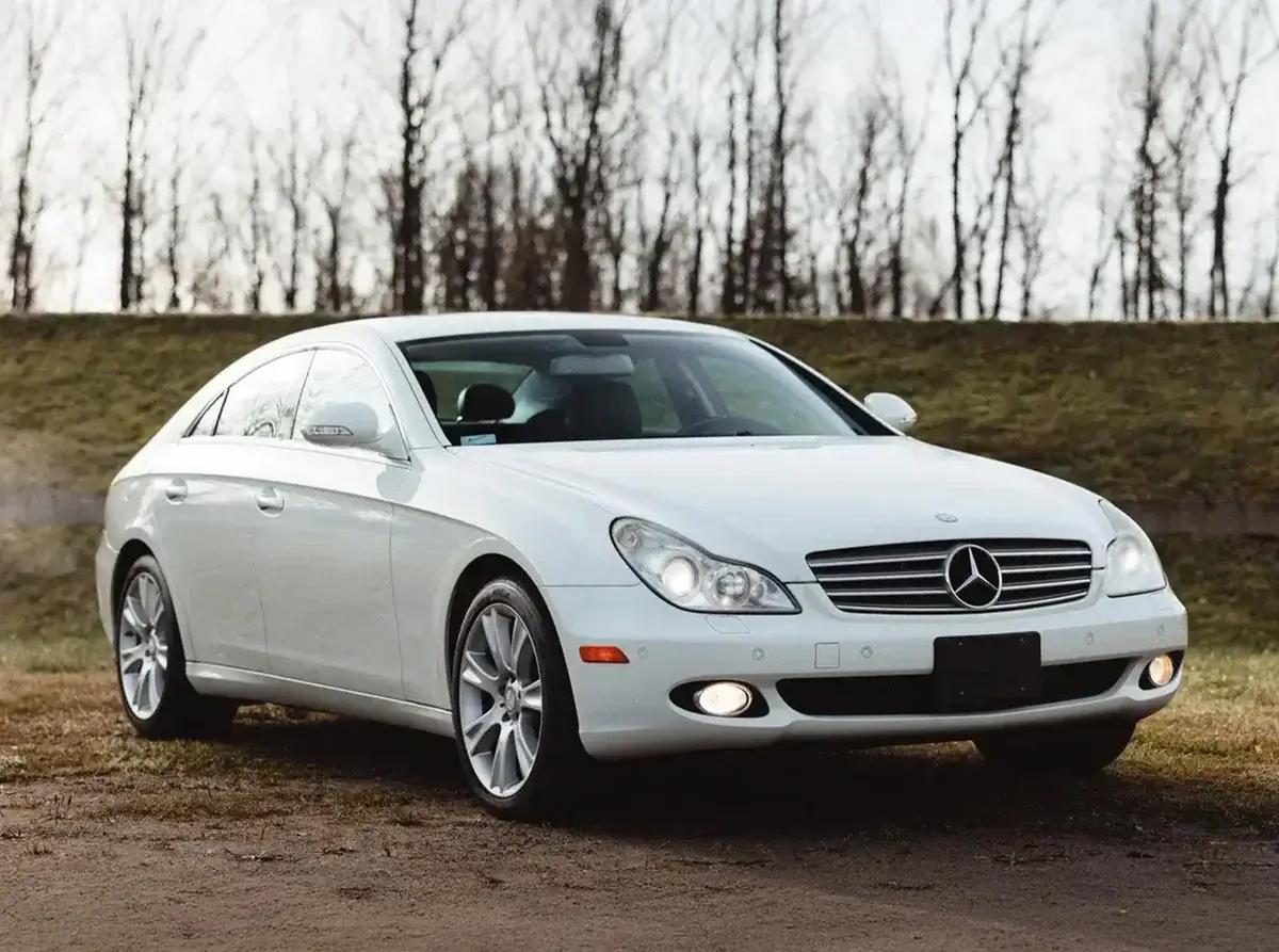 2008 Mercedes-Benz CLS550 VIN WDDDJ72X88A133716 | Hagerty Valuation Tools