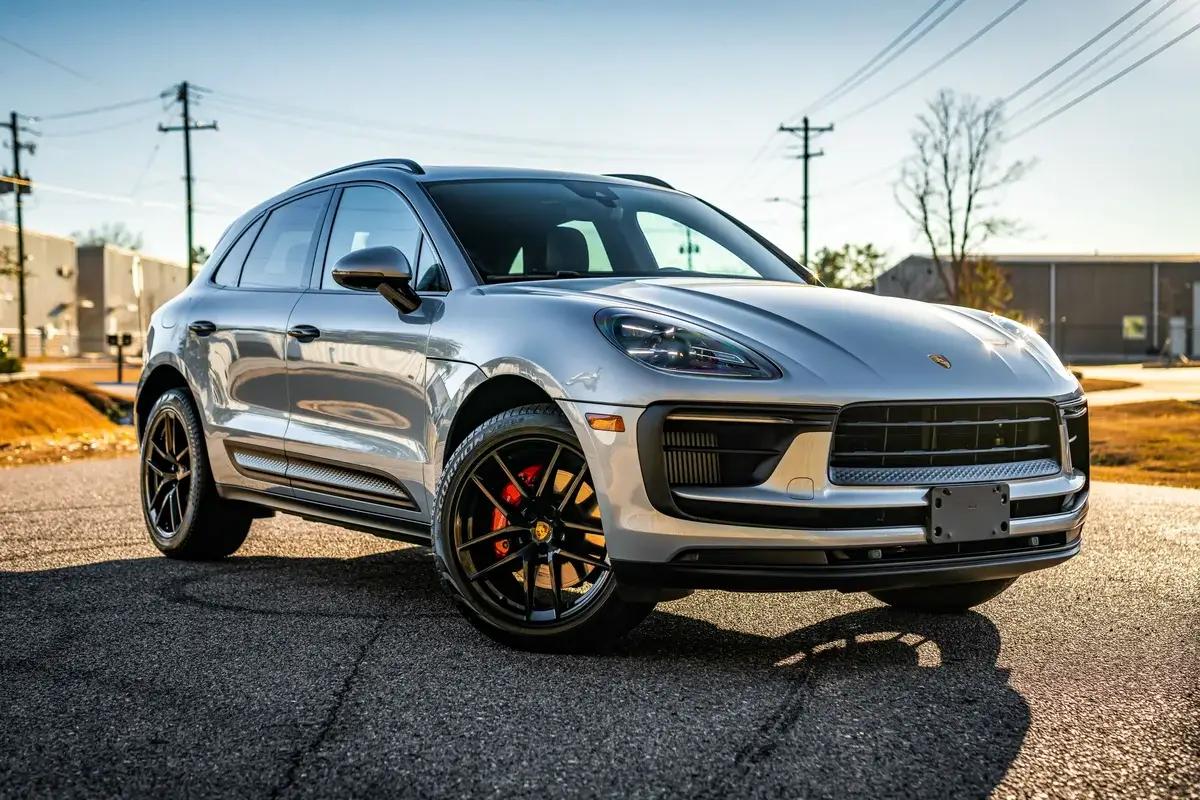 2022 Porsche Macan S VIN WP1AG2A5XNLB20155 | Hagerty Valuation Tools
