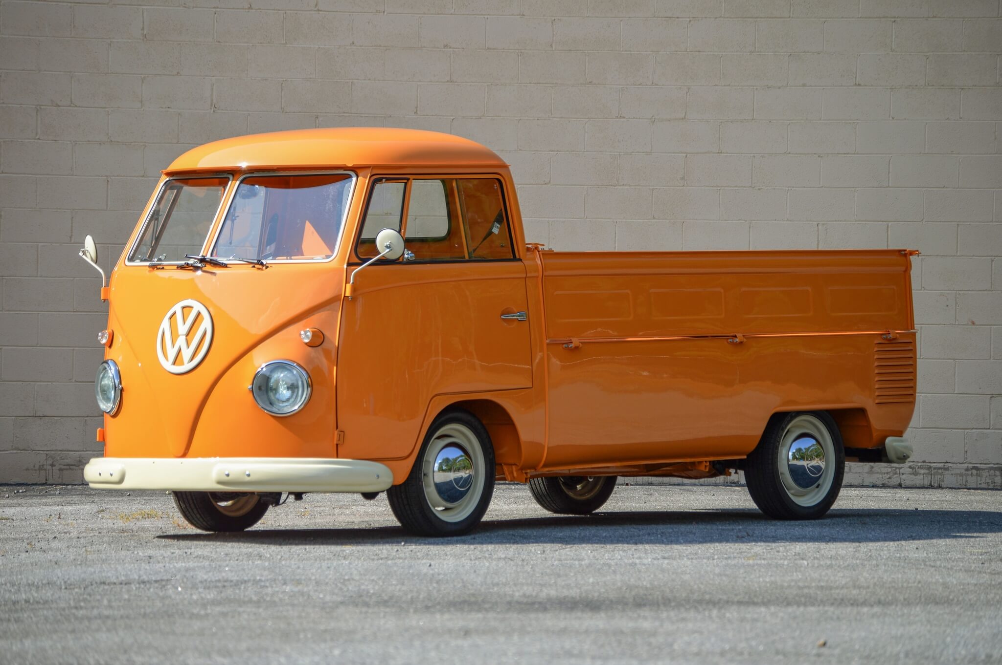 1969 Volkswagen Transporter VIN B9163000 | Hagerty Valuation Tools