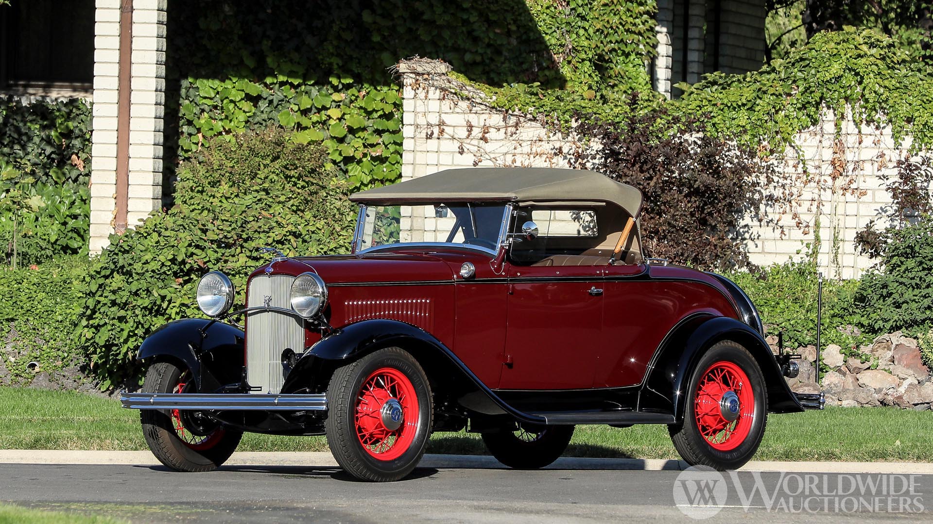 1932 Ford Model 18 Deluxe VIN 1856017 | Hagerty Valuation Tools