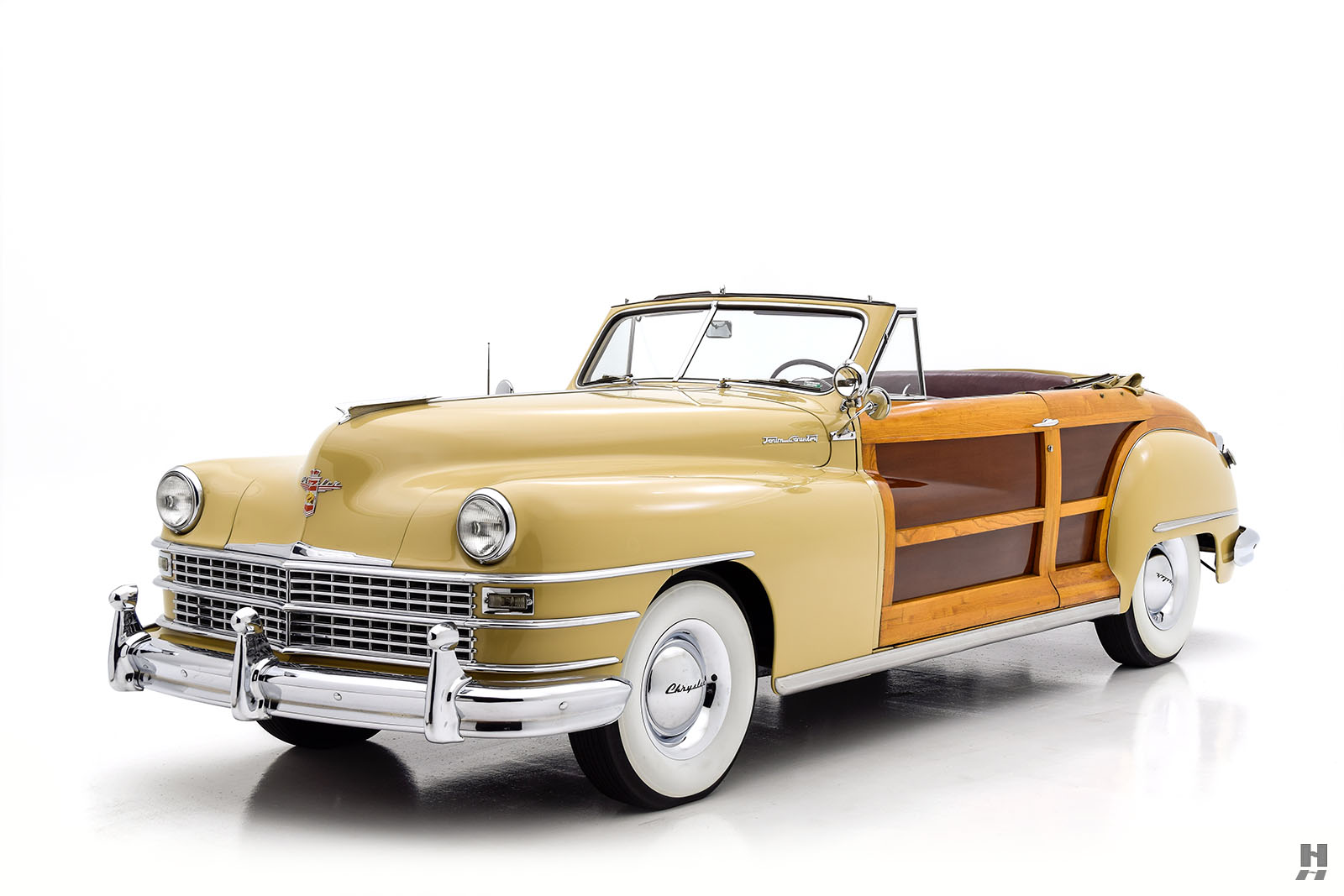 1948 Chrysler Town & Country Base | Hagerty Valuation Tools