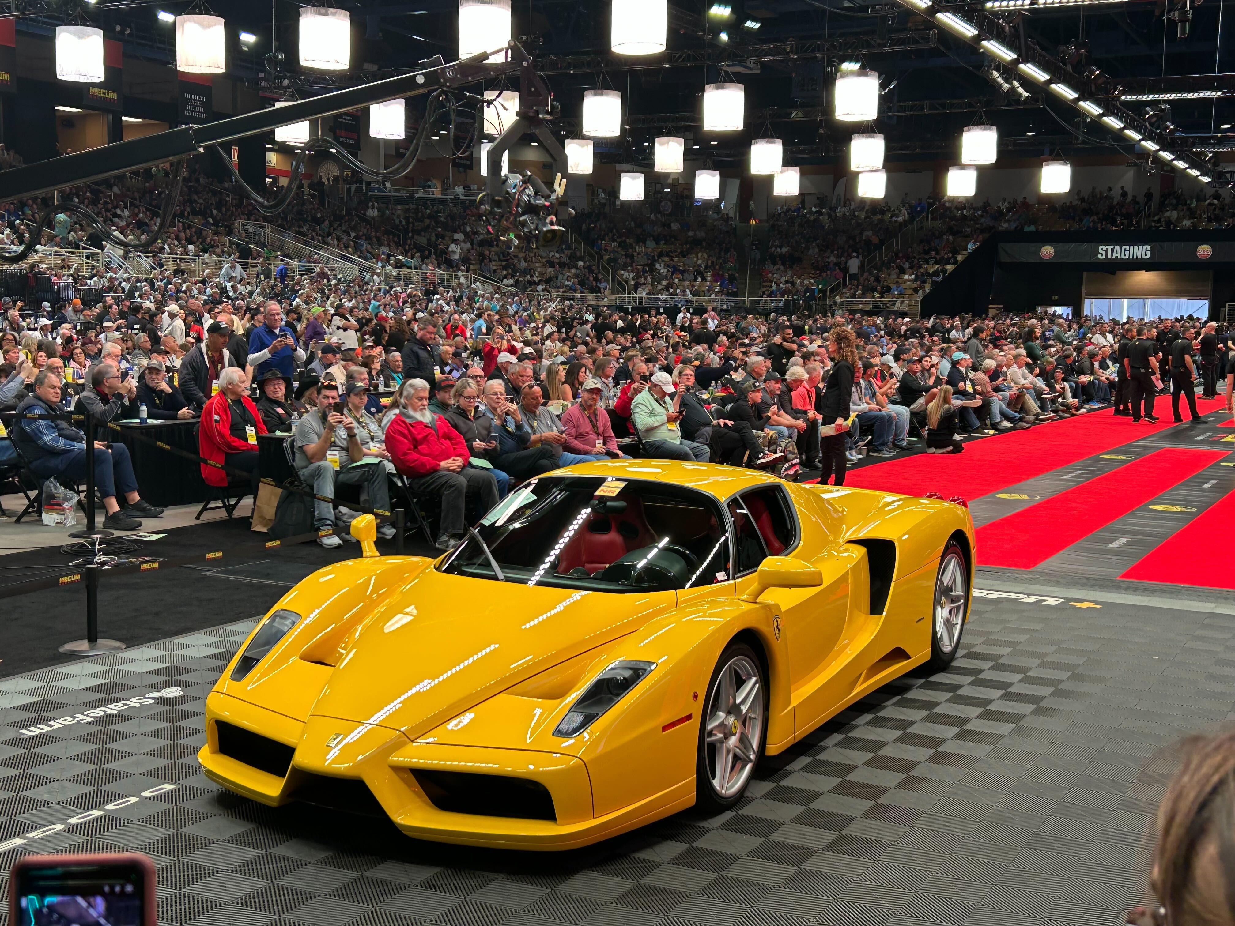 2003 Ferrari Enzo VIN ZFFCW56A330135262 | Hagerty Valuation Tools